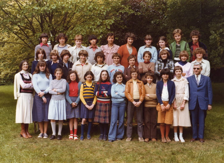 Photo de classe 4éme ARTHOIS de 1979, Collège Sainte Marthe Chavagnes ...