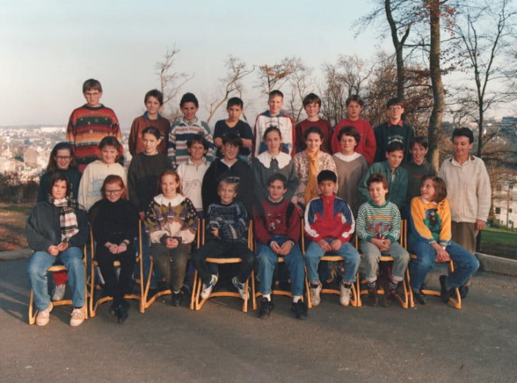 Photo de classe 6ème émeraude de 1993, Collège Saint-augustin - Copains ...