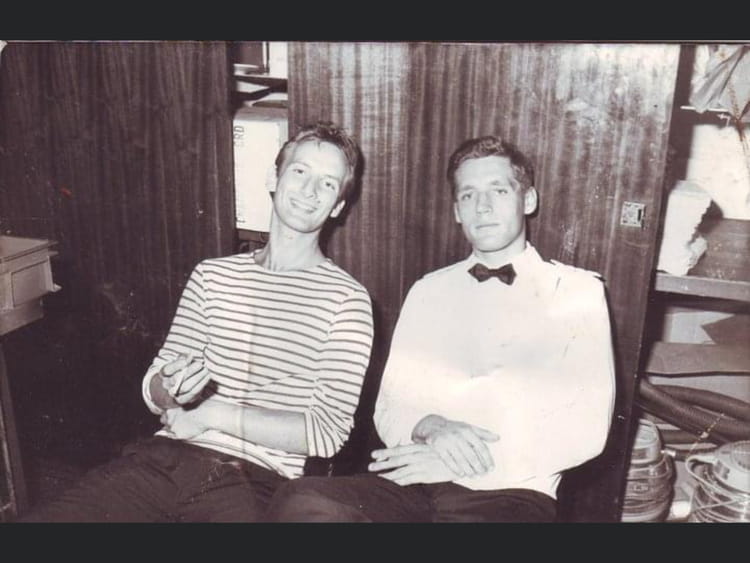 Photo de classe Le bon duo de 1985, Cie Des Bateaux Mouches - Copains d ...