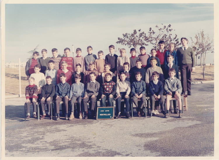 Photo de classe 6ème 7 de 1966, Lycée Joffre - Copains d'avant