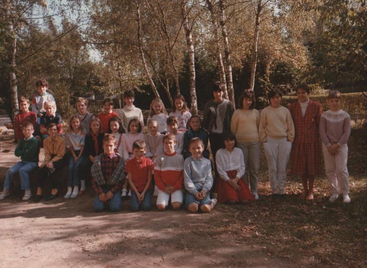 Photo de classe CM1 1984-1985 de 1984, Ecole Jean De La Fontaine ...