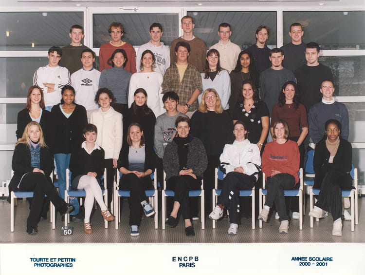 Photo de classe ENCPB TS1 Cb 00-01 de 2000, Bts E.n.c.p.b. - Copains d ...