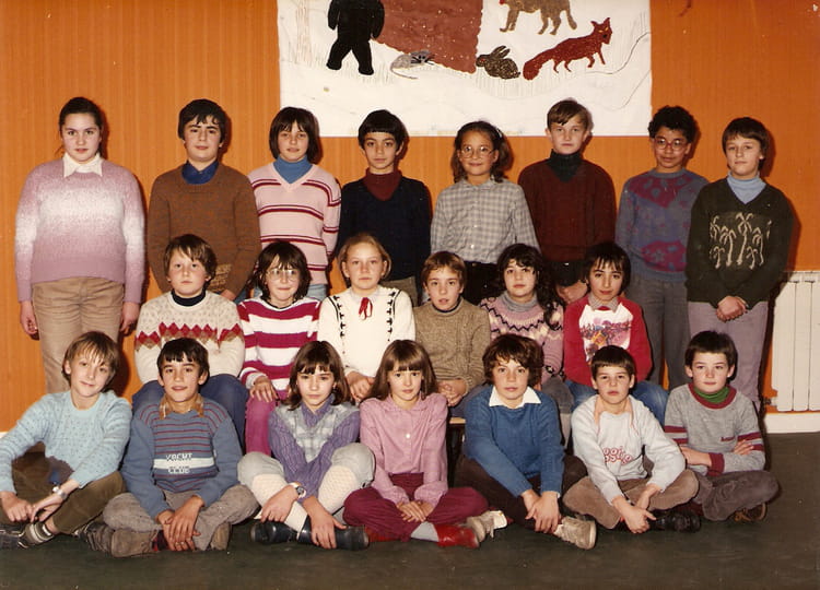Photo de classe CM2 de 1983, ECOLE DU VIEUX BOURG - Copains d'avant