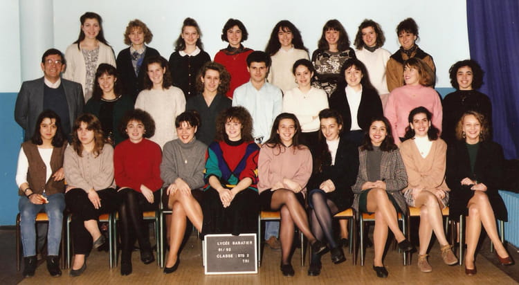 Photo de classe BTS Secrétariat de Direction option Trilingue deuxième ...