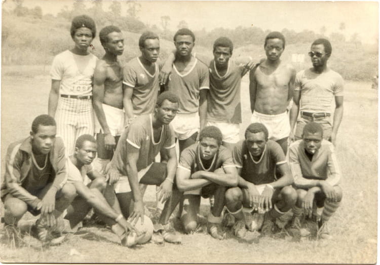 Photo de classe Terminale D de 1972, Lycée Joss - Copains d'avant