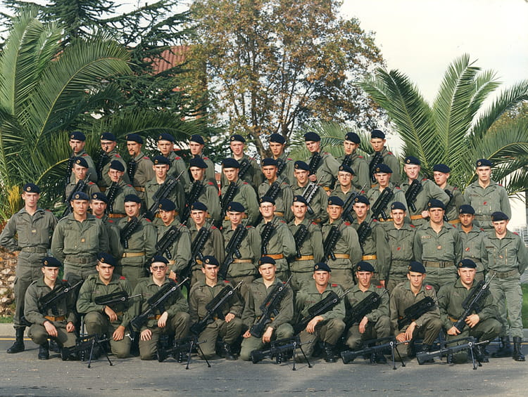 Photo de classe 24 RIMA 87/10 3e section de 1987, 24 Rima - Copains d'avant