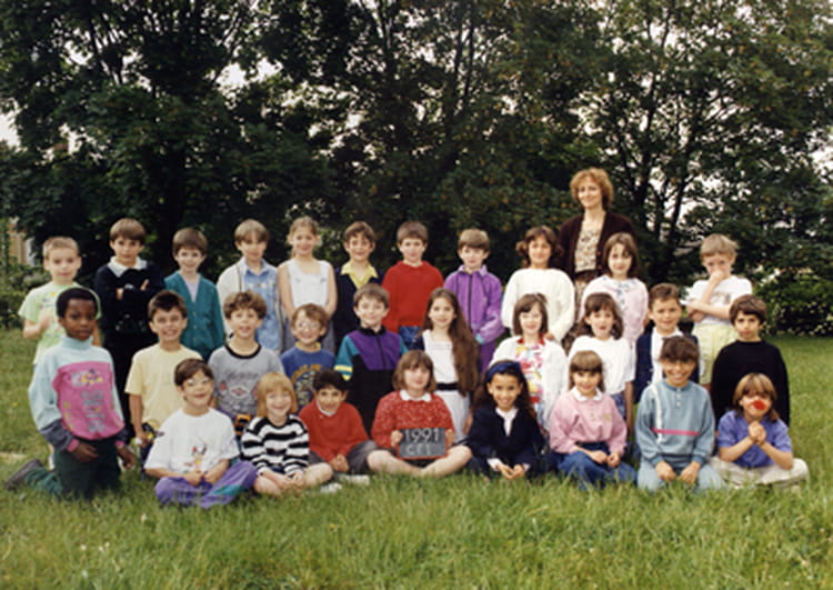 Photo de classe Classe de CE1 de 1991, ECOLE MICHEL ORDENER - Copains d ...