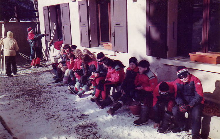 Photo de classe CM2 de 1983, Ecole Emile Zola (Denain) - Copains d'avant