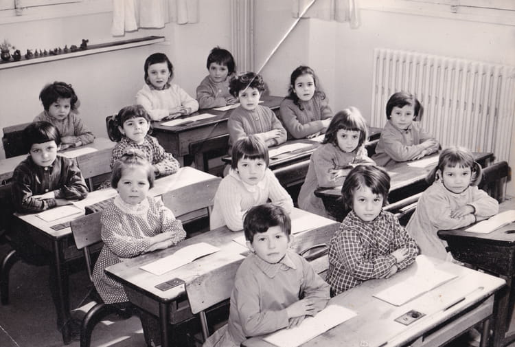 Photo de classe Classe de CP Jean Jaurès de 1964, école Jean Jaurès ...