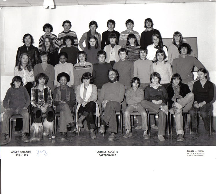 Photo de classe 3ème 3 de 1978, Collège Colette - Copains d'avant