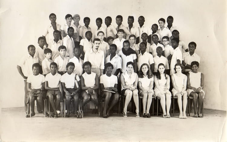 Photo de classe 4emeM1 de 1970, Lycée Joss - Copains d'avant