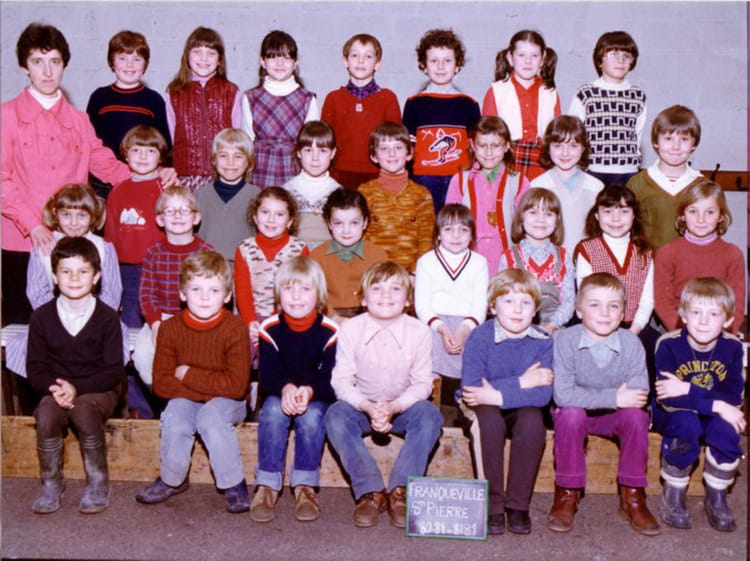 Photo de classe Classe de Madame Achaite de 1980, Ecole Louis Lemonnier ...