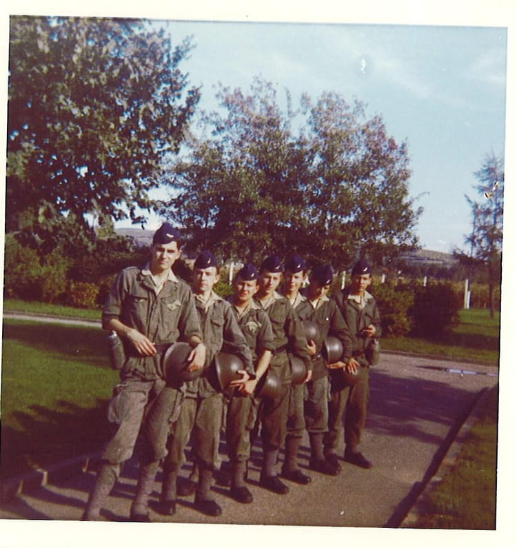 Photo de classe Ba 139 septembre 66 de 1966, B.a 139 - Copains d'avant