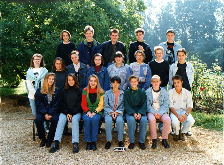 Photo de classe Foto de sedonde 92-93 de 1993, Lycée Mabillon - Copains ...