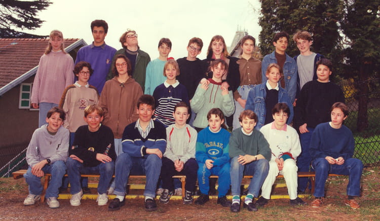 Photo de classe 4ème1 de 1991, Collège Jean Jacques Perret - Copains d ...