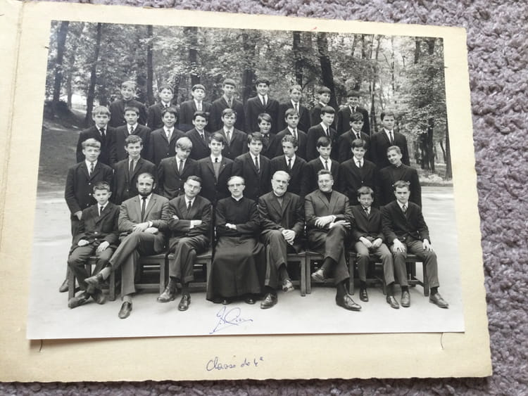 Photo de classe 4e en 65/66 de 1966, Collège De Juilly - Copains d'avant