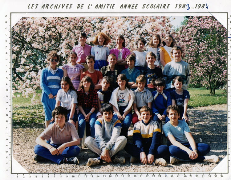 Photo de classe Classe de 5ème D. de 1983, Collège Mabillon - Copains d ...