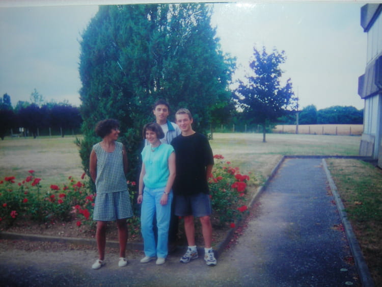 Photo de classe LEP les terres rouges Civray de 1994, Lycée ...