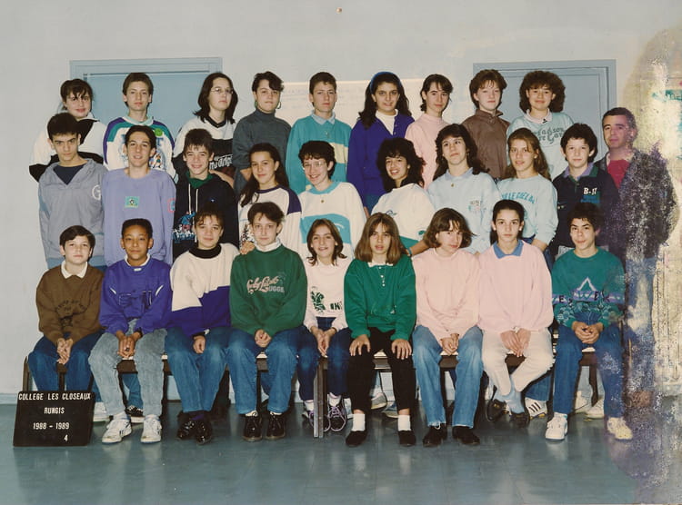 Photo de classe 4ème de 1988, Collège Les Closeaux - Copains d'avant