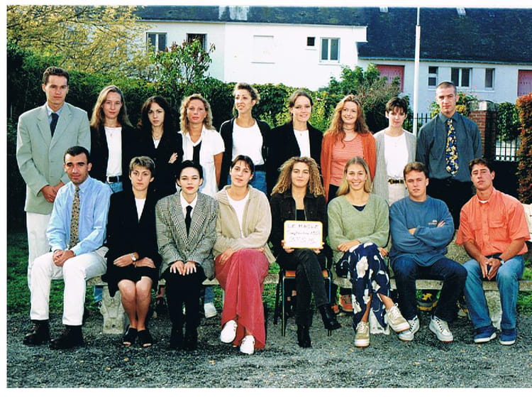 Photo de classe BTS AG ET FV de 1997, Lycée Le Masle - Copains d'avant