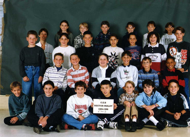 Photo de classe 6°7 de 1995, Collège Hector Malot - Copains d'avant