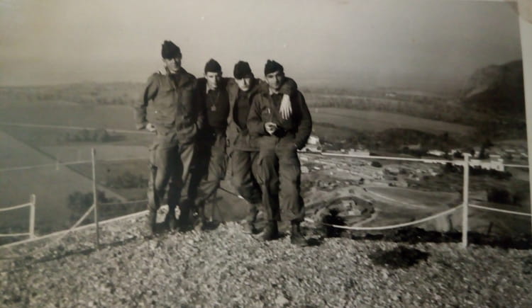 Photo de classe 57 eme RI en Algerie de 1961, 57 Ri Camp De Souge ...