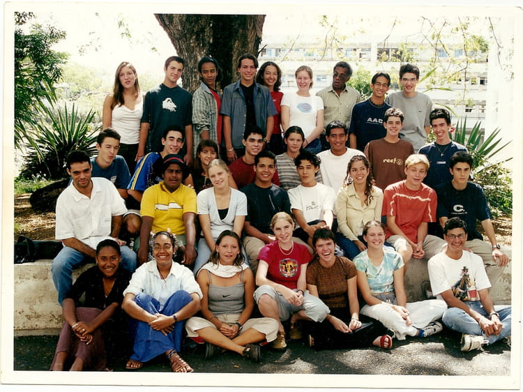 Photo de classe Première S2 de 2001, LYCEE LAPEROUSE - Copains d'avant