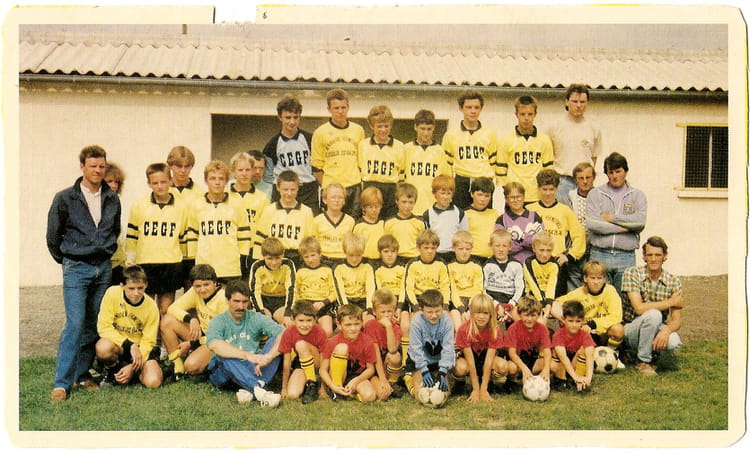 Photo de classe Football club de mons de 1987, Mons - Copains d'avant