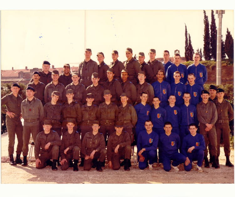 Photo de classe 24è RIMA 5è Cie 1ère section 86/02 Perpignan de 1986 ...