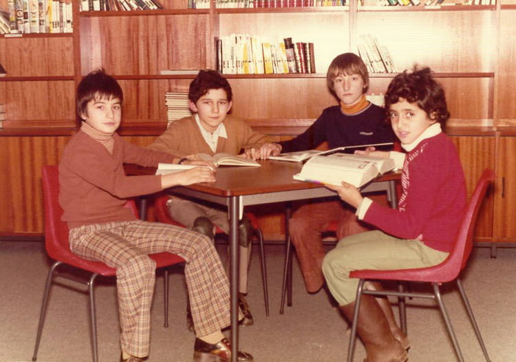 Photo de classe Bibliothèque du CES E Malfroy (1977) de 1977, Collège ...