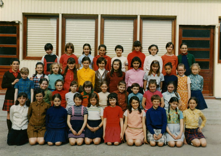 année 1969/19702ème rang: assis