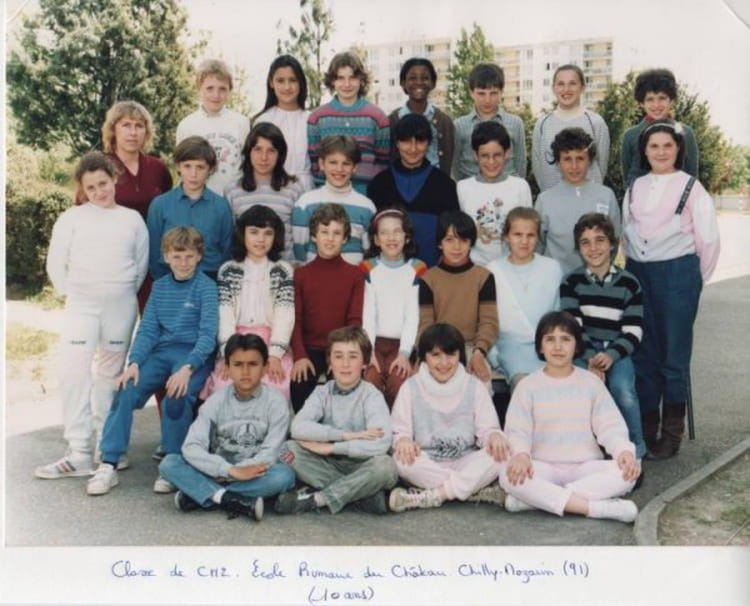 Photo de classe Ce2 de 1984, ECOLE LE PARC DU CHATEAU - Copains d'avant