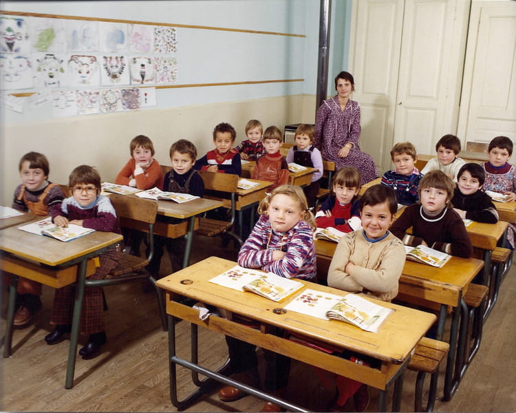 Photo de classe Je ne sais plus de 1981, Ecole Primaire (Moncey ...