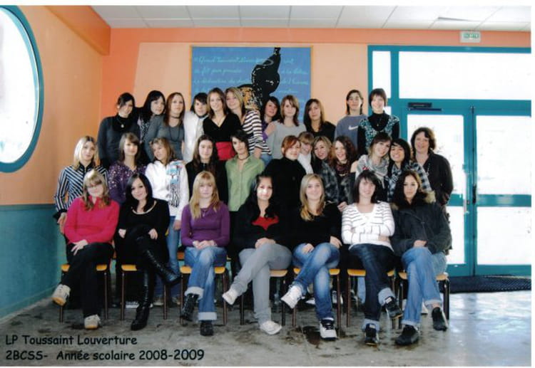 Photo de classe 2B'CSS de 2008, Lycée Professionnel Toussaint ...