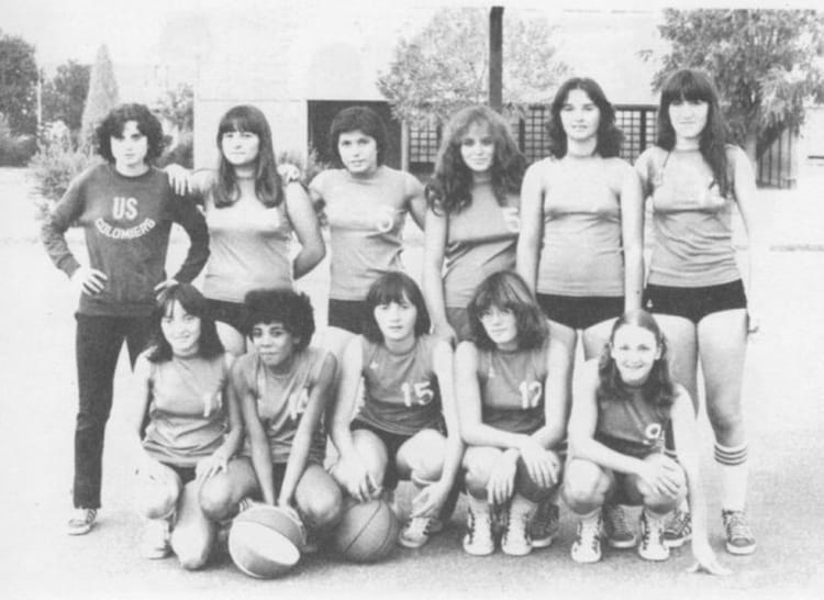 Photo de classe USC cadettes 78-79 de 1978, USC BASKET - Copains d'avant