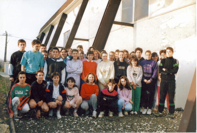 Photo de classe 2ème ACC de 1991, Lycée Professionnel Les Terres Rouges ...