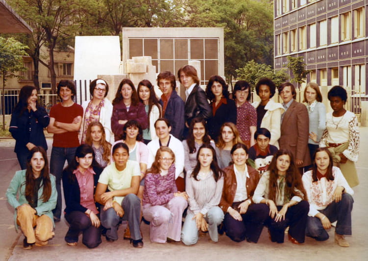 Photo de classe 4ème D ou 3ème B ? de 1976, COLLEGE GUILLAUME ...