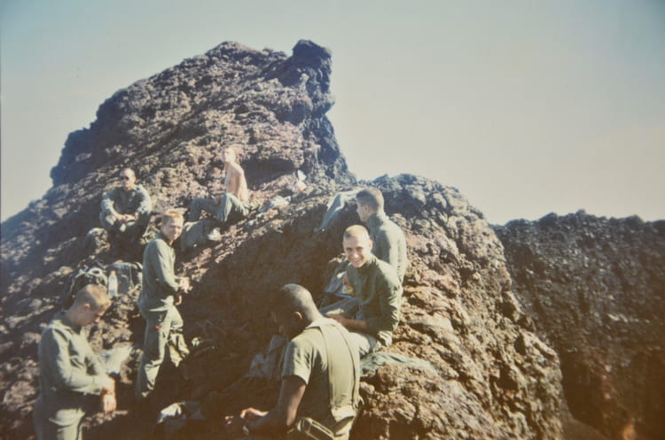 Photo de classe Gris 2 à la Réunion, février 1995 de 1995, 1er Regiment ...