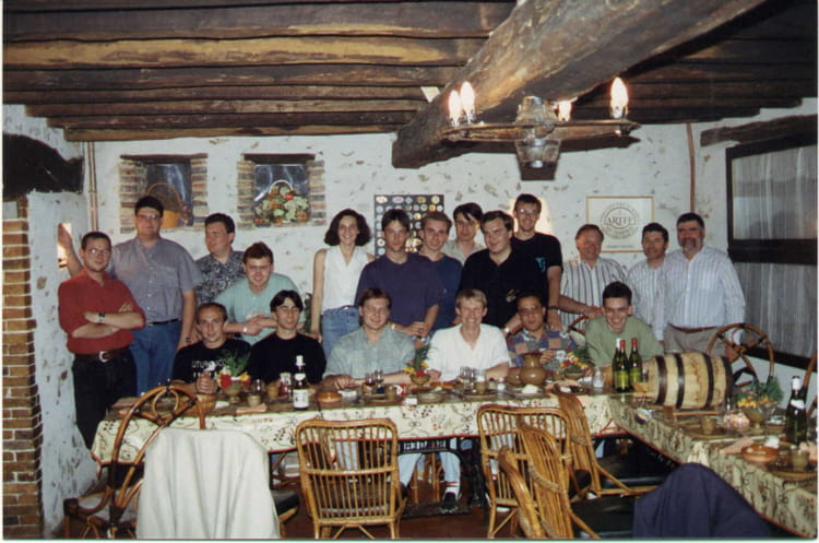 Photo de classe BTS electronique de 1993, Lycée Pierre-emile Martin - Copains d'avant