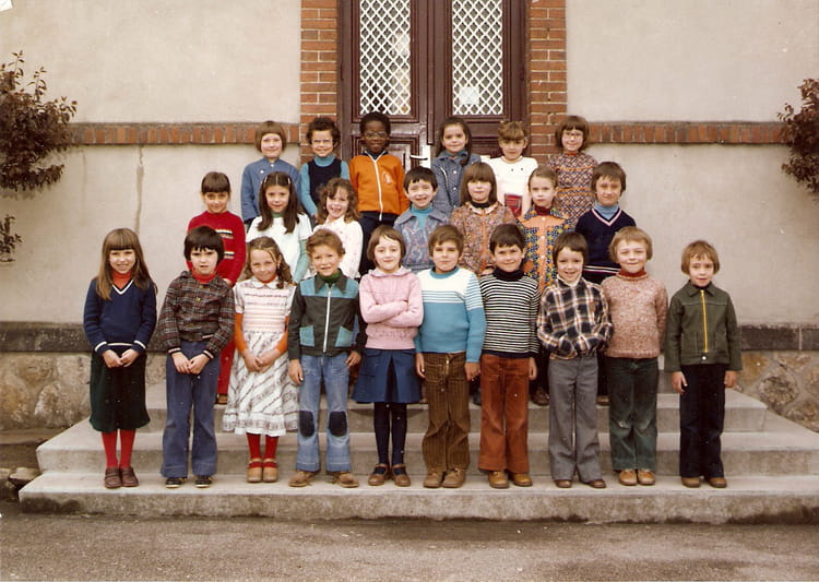 Photo de classe CP de 1978, EDITH BUSSERON - Copains d'avant