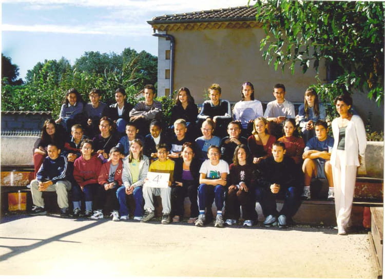 Photo de classe 4ème2 de 2001, Collège Les Alexis - Copains d'avant