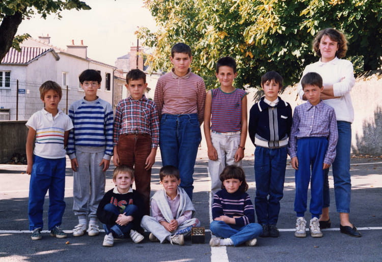 Photo de classe école de 1986, école Public Du Pin (Le Pin) - Copains d'avant
