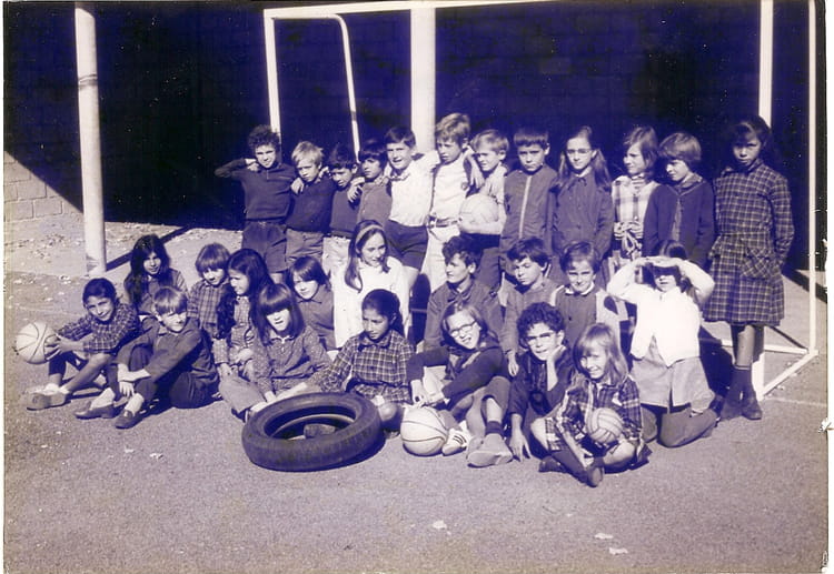 Photo de classe Cm1 et cm2 de 1972, Ecole De Bitray - Jean Bros - Copains d'avant