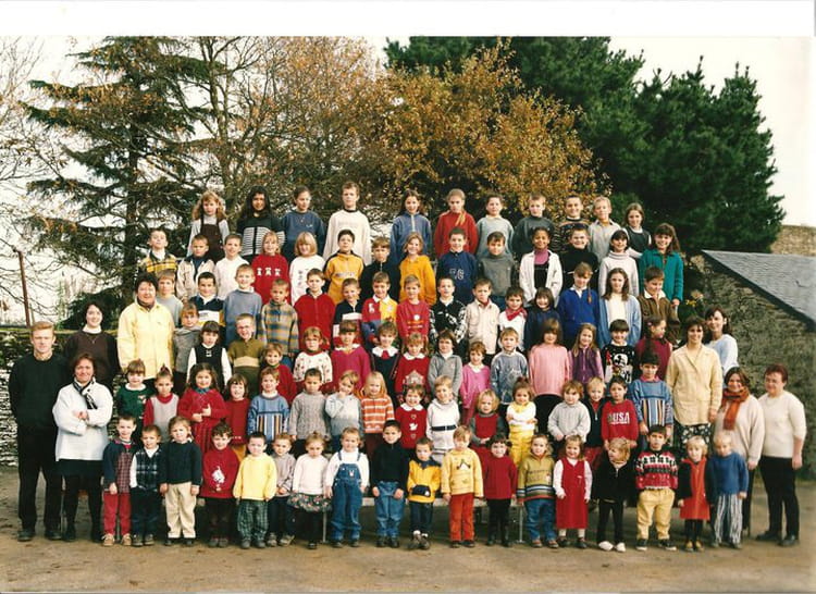 Photo de classe Cp cm1 cm2 de 2000, Ecole Sainte Anne (Casson ...