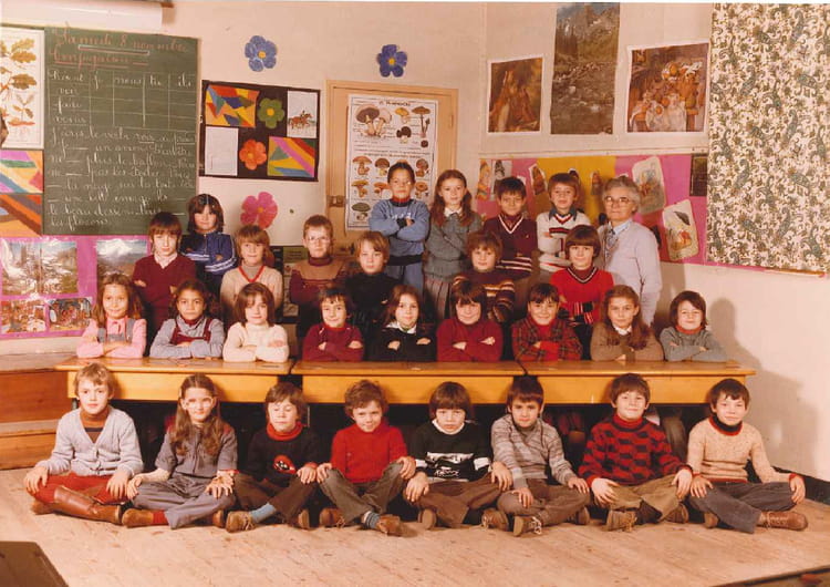 Photo de classe 1980-1981 CE2 - Mme Fayot de 1980, Ecole Du Sacré Coeur ...