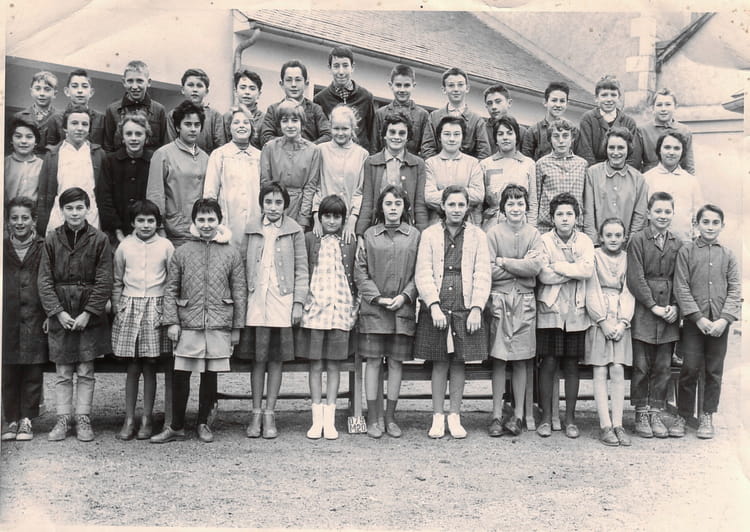 Photo de classe Classe de 5ème 1961-62 de 1961, Collège De Sancergue ...