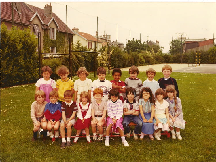 Photo de classe Je sais plus de 1981, EUSTACHE RESTOUT - Copains d'avant