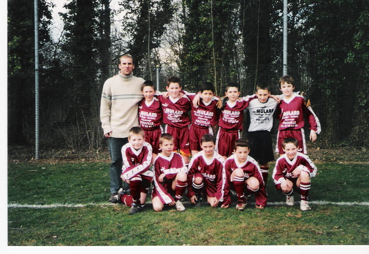Photo de classe Equipe des Benjamins de 2004, FOOTBALL CLUB PROVILLOIS ...