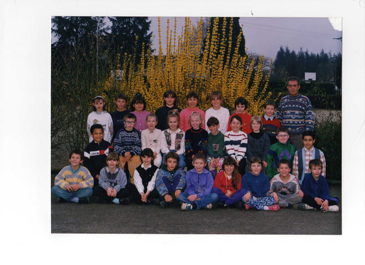 Photo de classe CE2 de 1995, Ecole Irene Et Frederic Joliot Curie ...