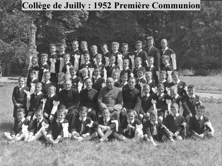 Photo de classe 6ème Bleue de 1952, Collège De Juilly - Copains d'avant